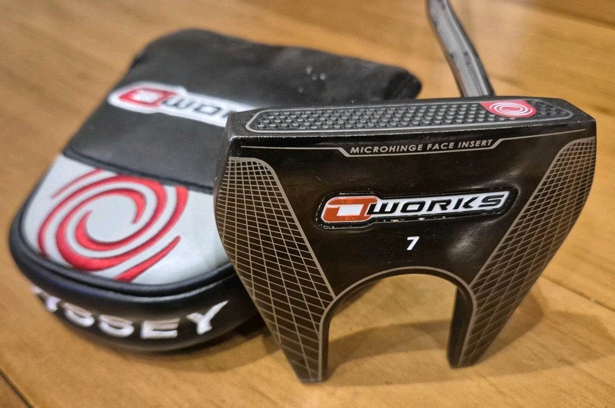 ODYSSEY 7 O-WORKS MICROHINGE SEVEN PUTTER 34" ️ OWORKS – The Golf Bay